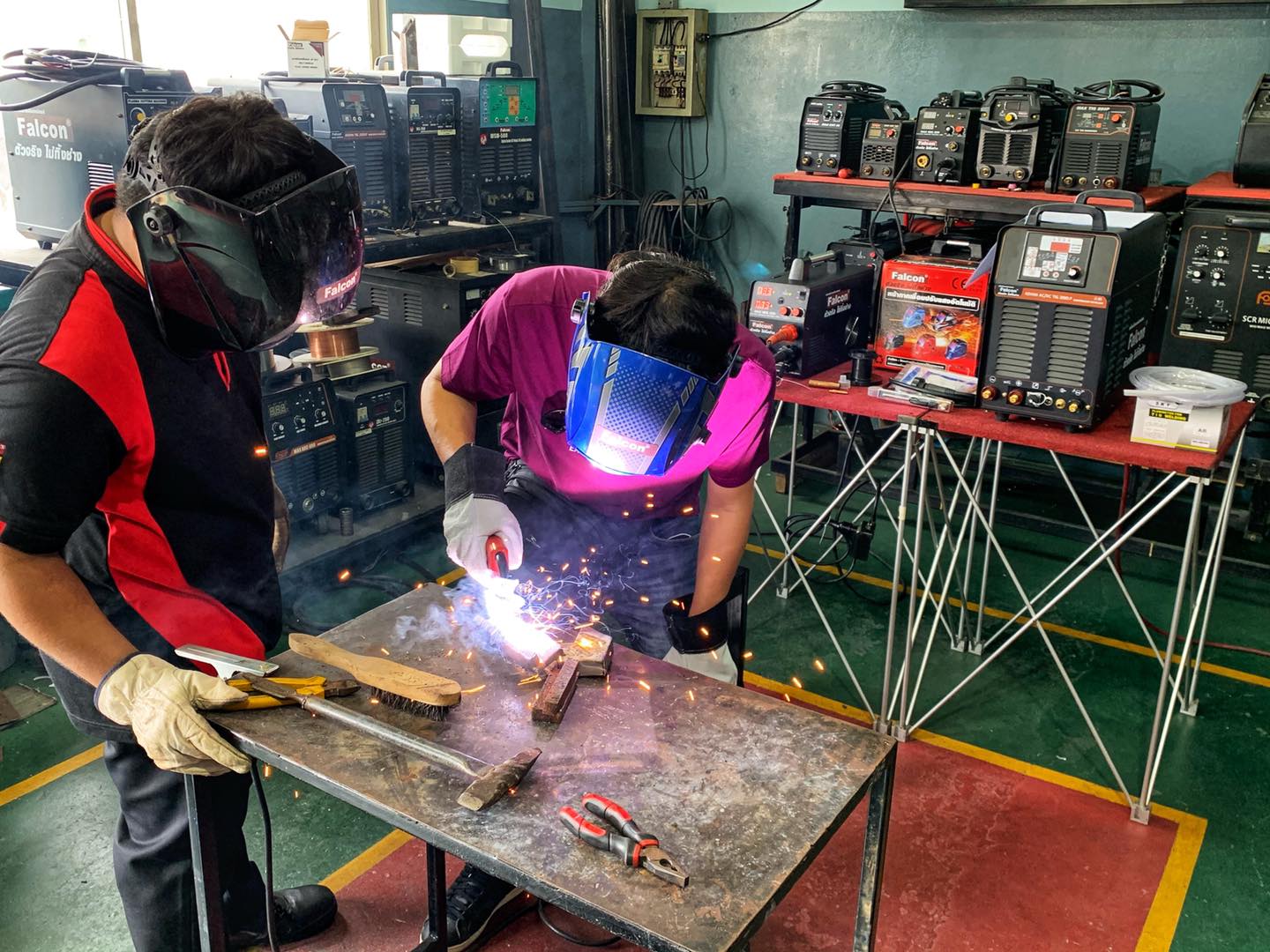 ตู้เชื่อมไฟฟ้าระบบอินเวอร์เตอร์ | Falcon ตัวจริงไม่ทิ้งช่าง ...